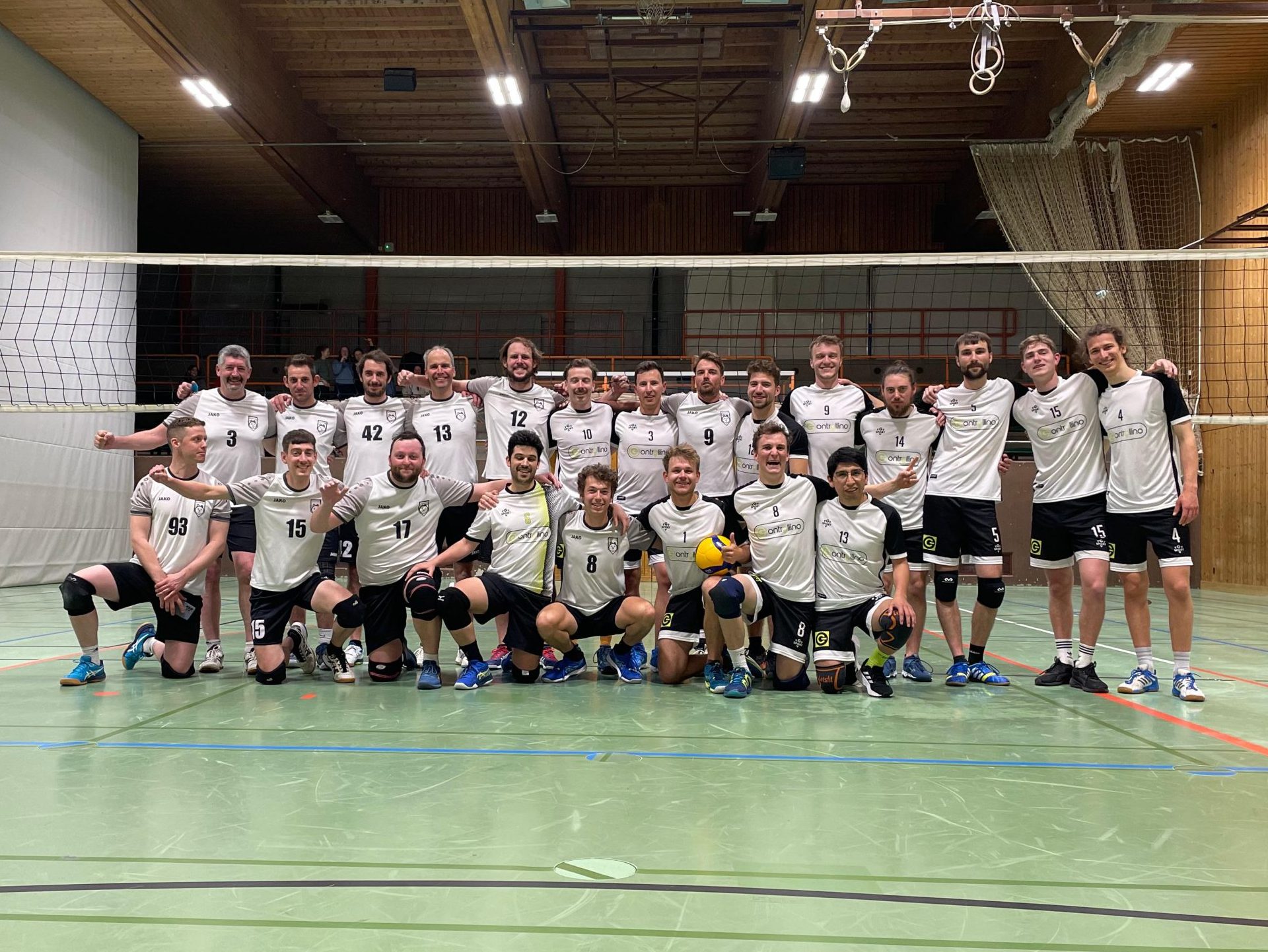 Platz 2. und 4. für unsere Herrenteams nach spannendem Derby ...